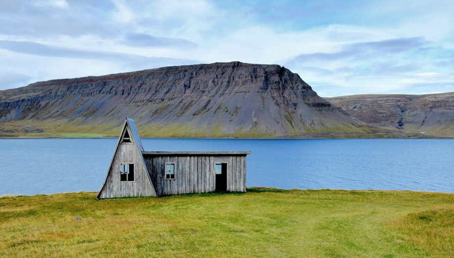 5 Reasons Why You Should Visit Iceland in the Fall