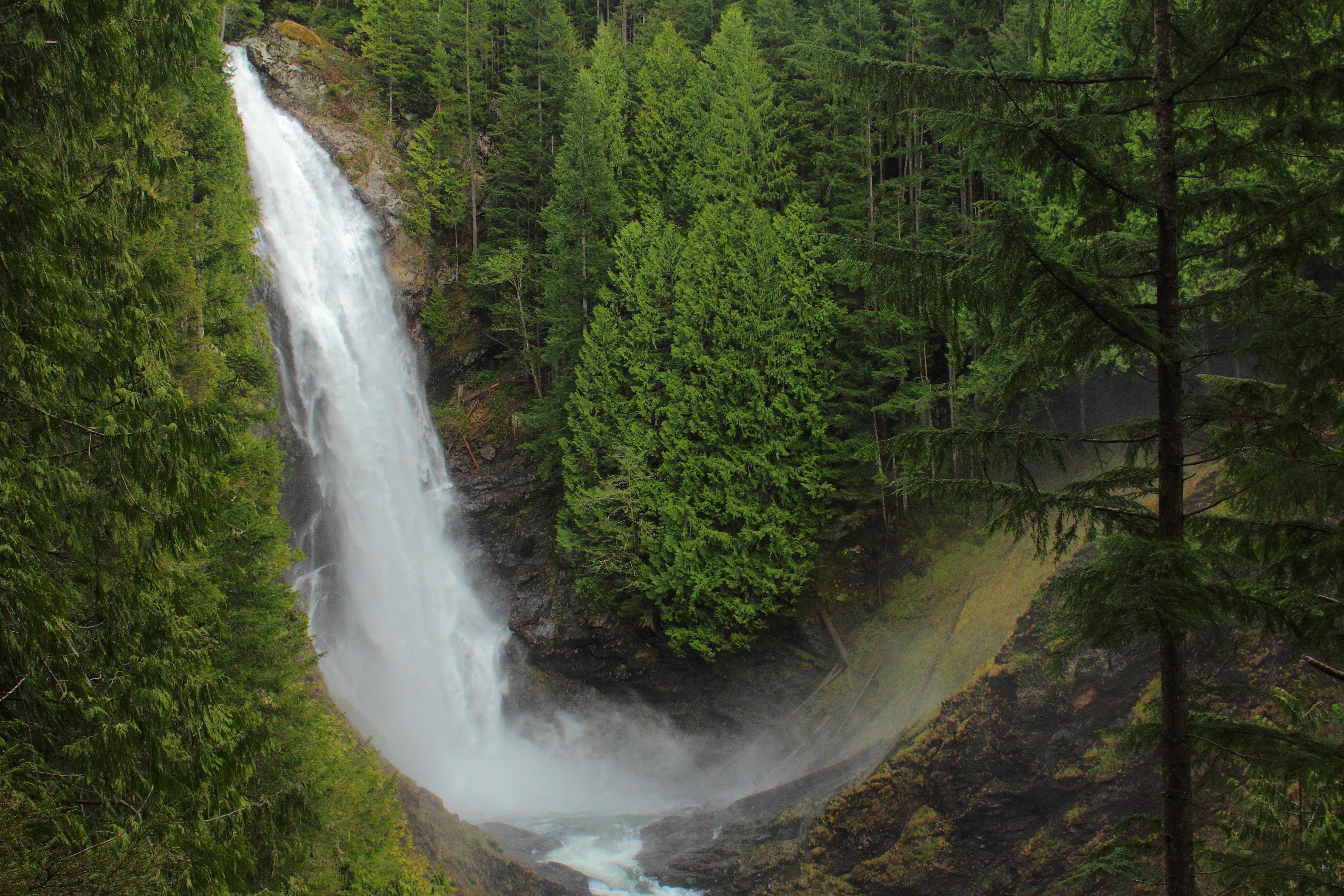 Chasing Washington's Best Waterfalls